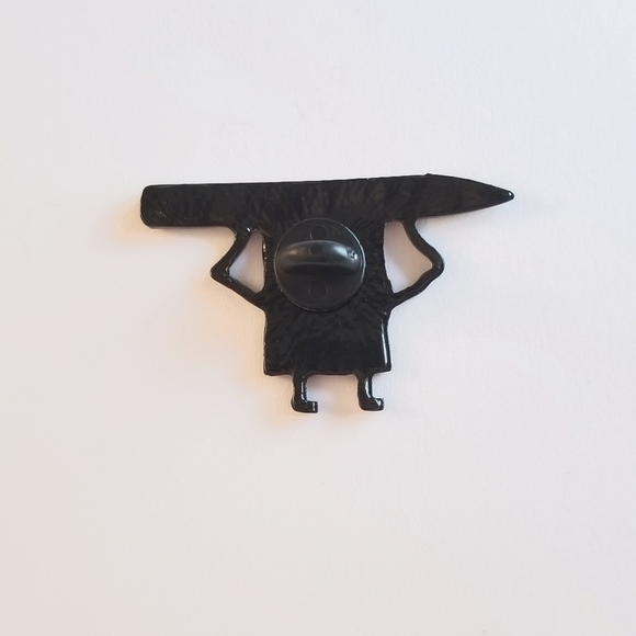 Jewelry | Doodlebob Enamel Pin | Poshmark